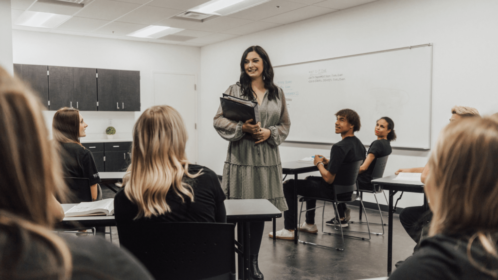 Benefits of Becoming a Beauty School Educator | TSPA Maplewood